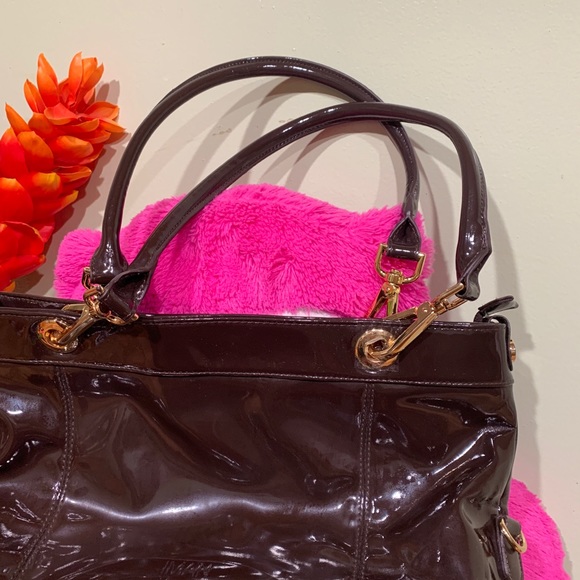 IMAN | Bags | Iman Brown Deep Tote Gold Hardware Patent Leather | Poshmark